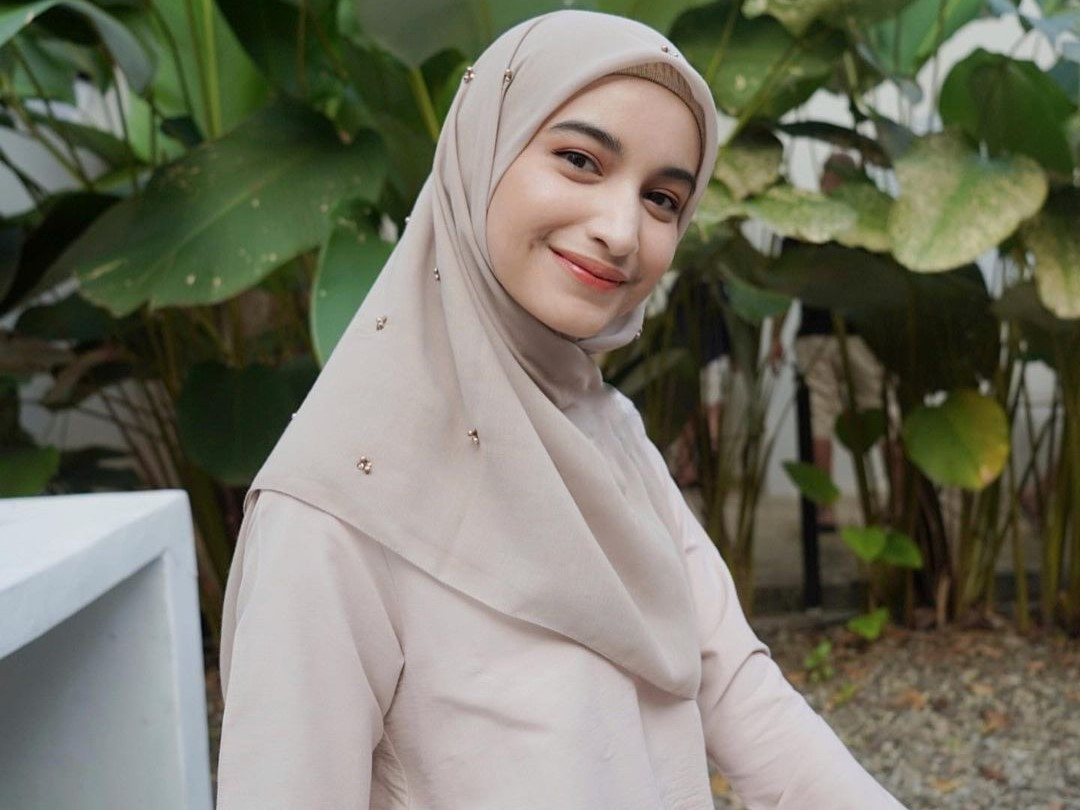 Viral di Media Sosial, Selebgram Cut Intan Nabila Jadi... Viral di Media Sosial, Selebgram Cut Intan Nabila Jadi...