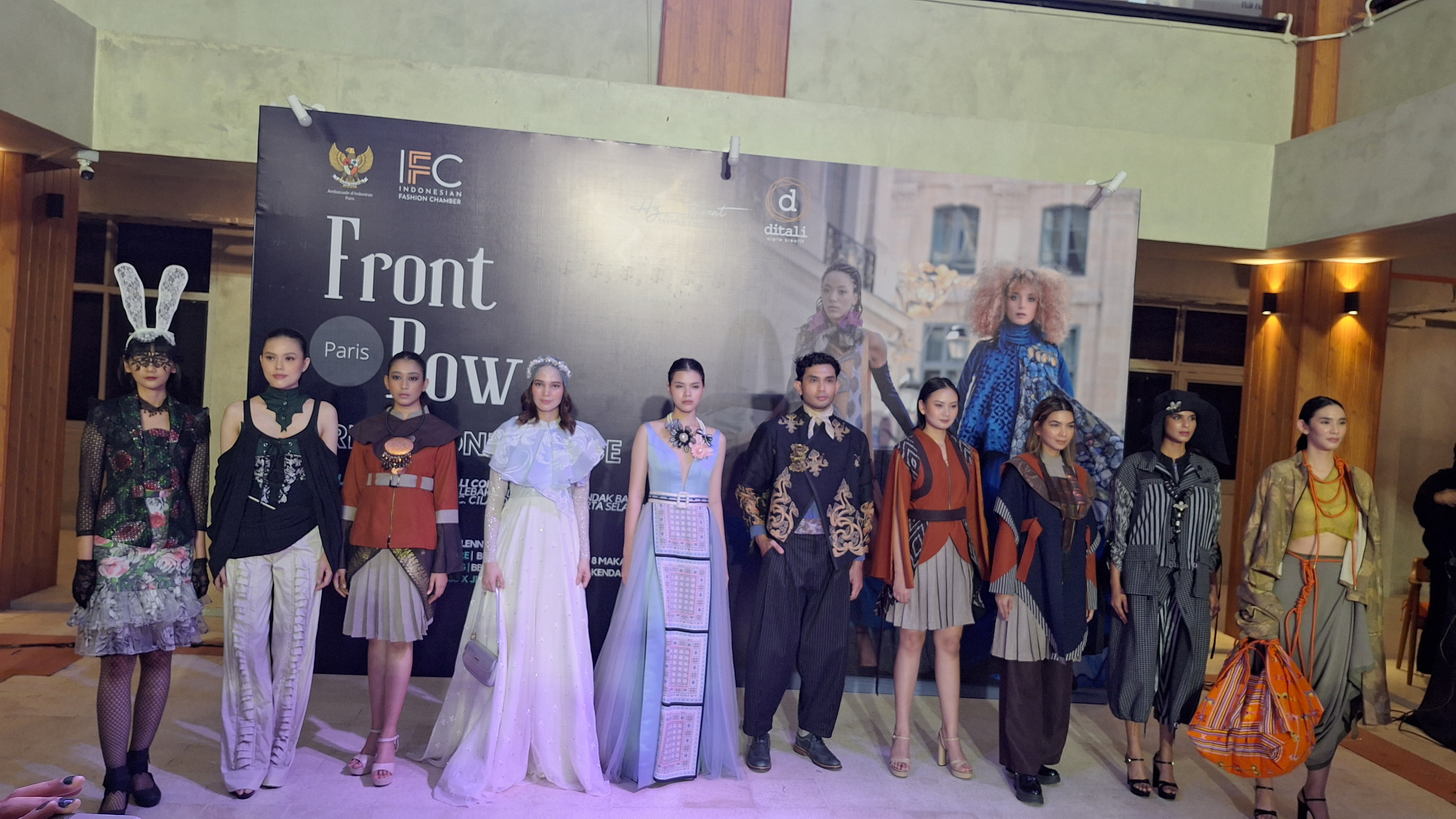 IFC Gandeng Desainer SMK Unjuk Gigi di Front Row Paris...